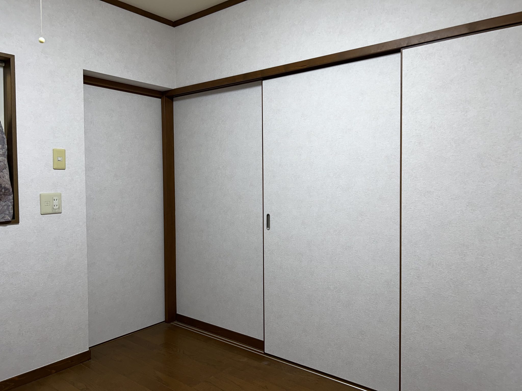 西東京市保谷町で、壁紙（クロス）の張替え工事を、サンゲツSP9735とSP9772 を使い施工しました | さわはた畳屋